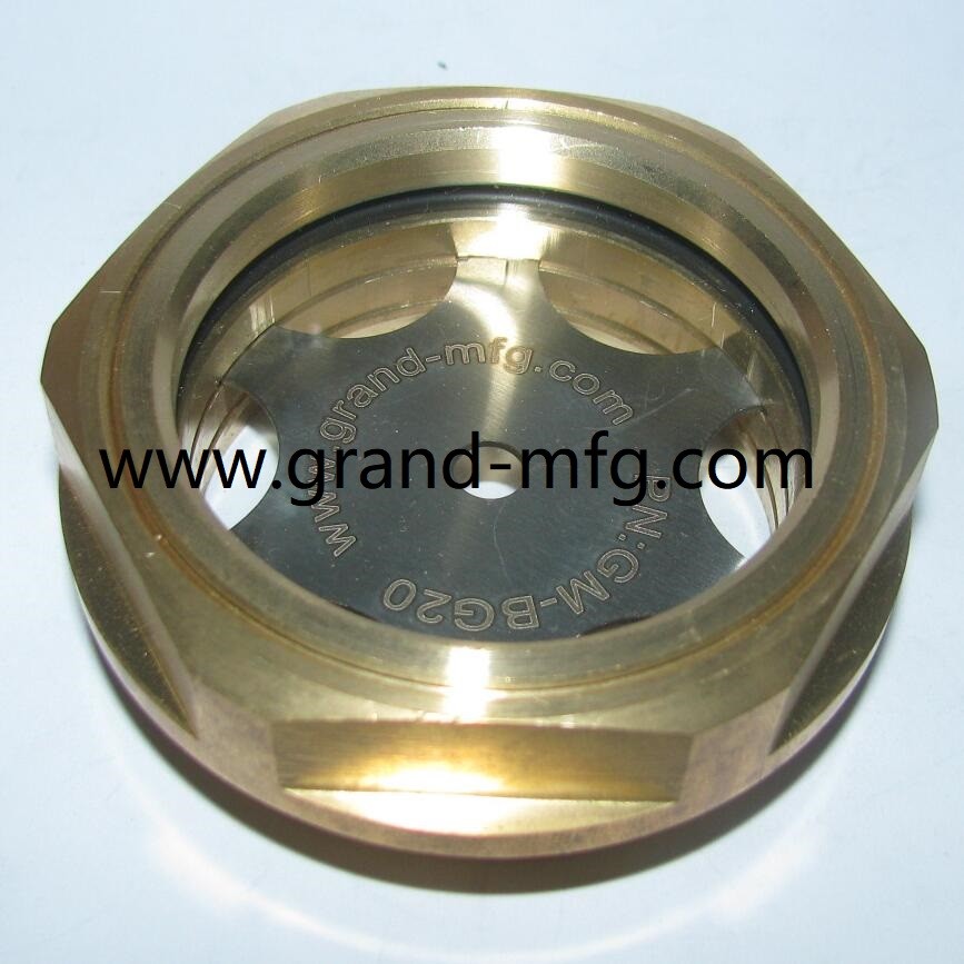 1/4 inch brass oil level sites have standard NPT male pipe threads with ...